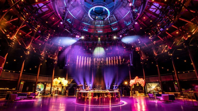Standing Receptions | Roundhouse