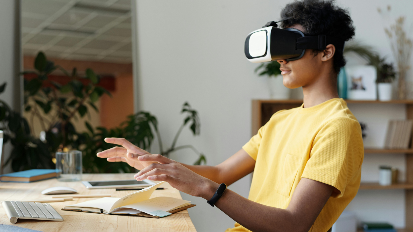XR Creators' Studio: Build Your Own Universe | Roundhouse